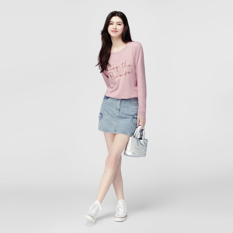 文字長袖印花T恤-08-女 - lativ 米格國際