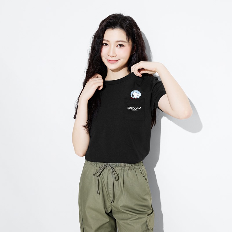 史努比系列口袋印花T恤-15-女 - lativ 米格國際