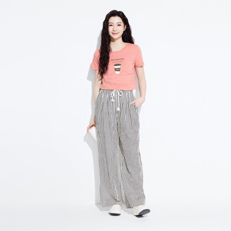 咖啡文字印花T恤-女 - lativ 米格國際